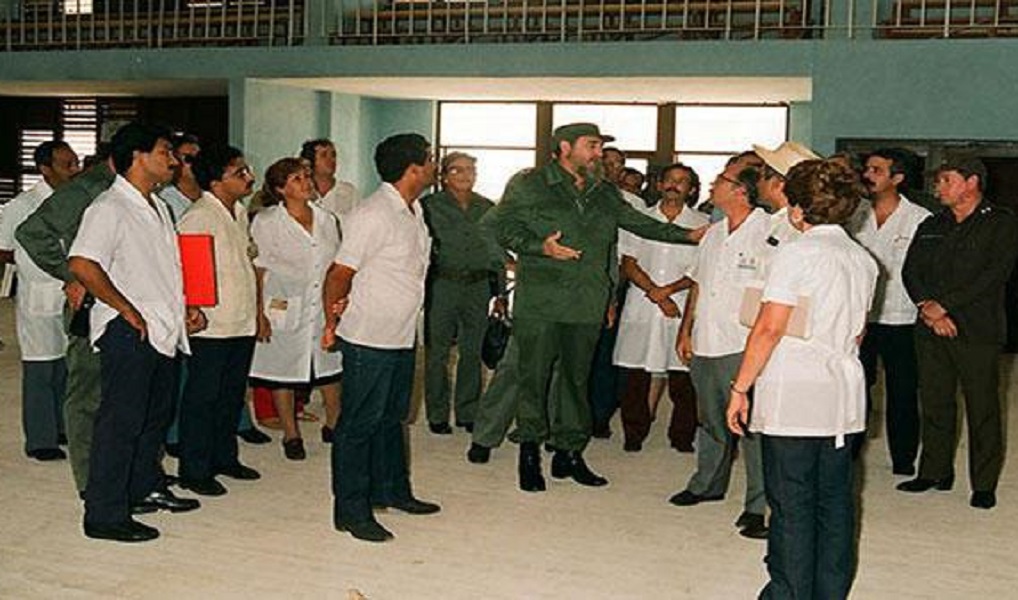 Cuba segue Fidel no envio de "médicos e não bombas" e apoia 37 países ...