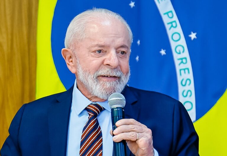 Pesquisa aponta Lula na frente em 2026 e rejeição maior ao seu governo hoje