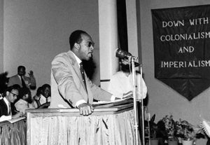 Nascido há 100 anos, Frantz Fanon foi pioneiro da descolonização