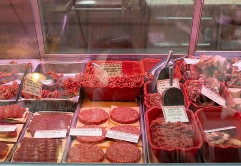 Tarifaço de Trump e seca fazem preço da carne atingir R$ 150 nos EUA ...